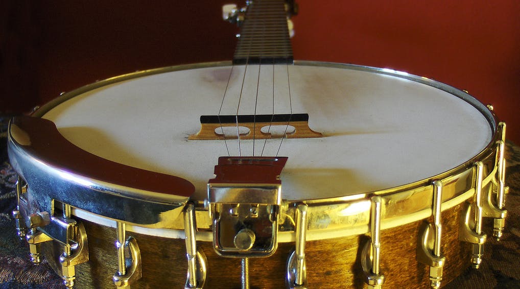 Behind the Banjo: The Most “American” Instrument ⁄ Made Music Studio